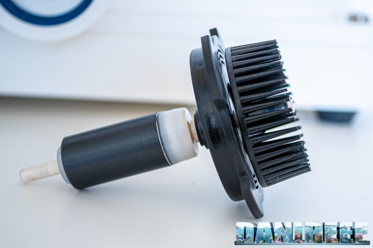 UltraReef Typhoon UKD 200 - recensione - uno schiumatoio spettacolare