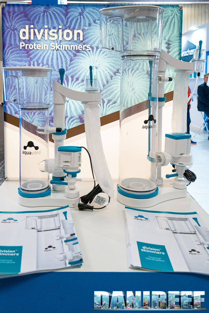 New Division skimmers, Sentia dosing pumps and Calcium reactor by Seachem